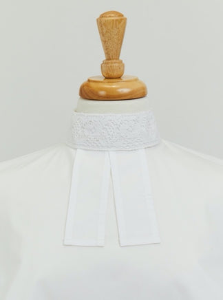 I&N Traditional Lace Collarette | Buy Online In the UK | Ivy & Normanton